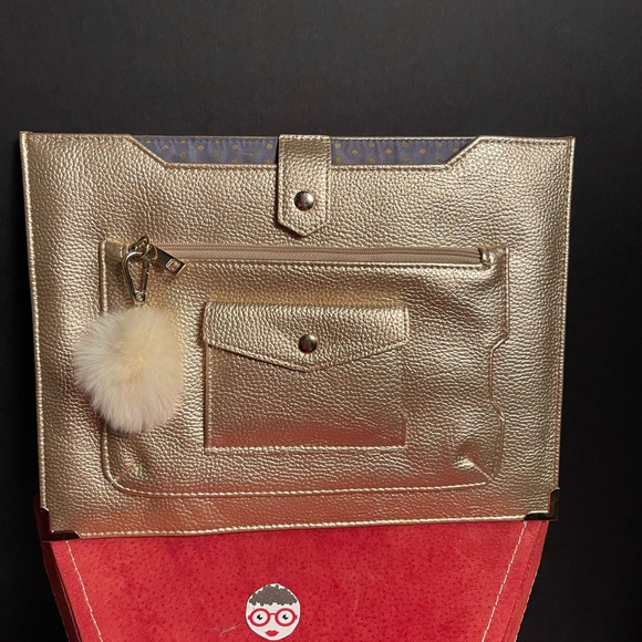 Bags | Gold Leather Clutchcover Gray Lining 3 Compartments Wfur Keyring ...